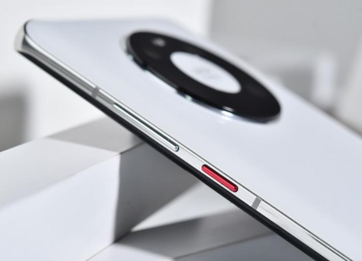 同样是国产高端旗舰，对比华为Mate40，为什么小米11更值得买？_百科TA说