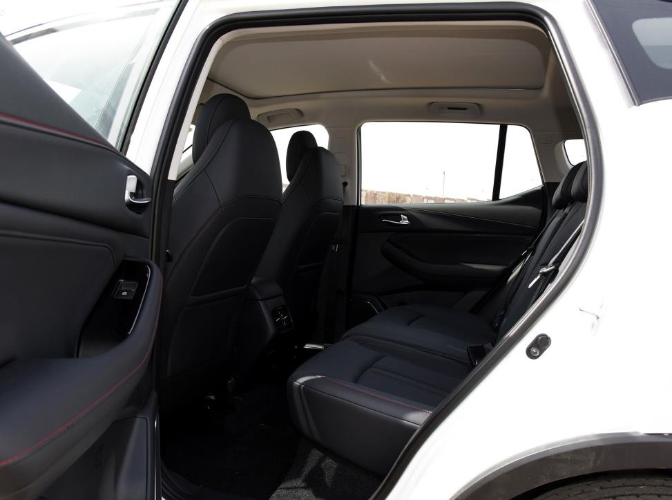 传祺GS4 11500公里驾驶体验，车主说了实在话，你真的认可吗？_百科TA说