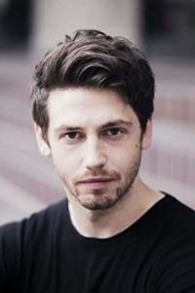 Stuart Neal_百度百科