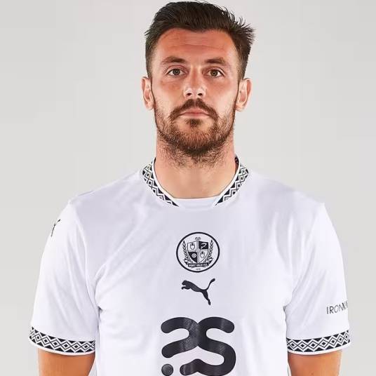 Connor Hall（1993年5月出生的英格兰足球运动员）_百度百科