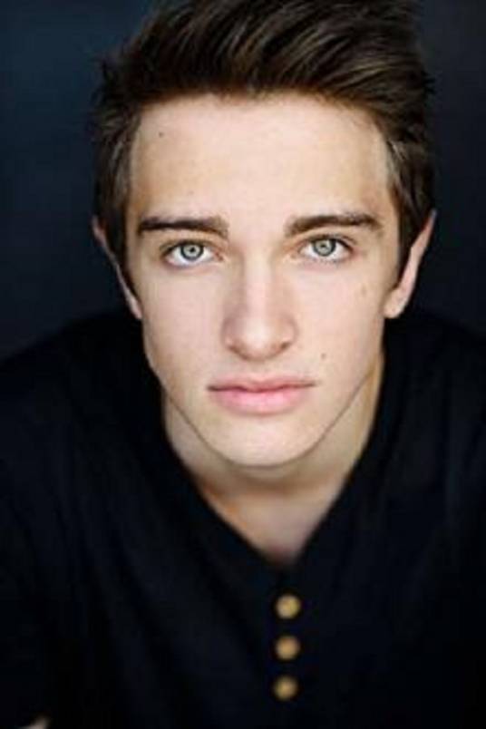 Ethan Robinson_百度百科