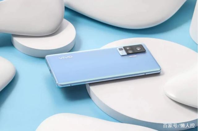 vivo X50 Pro自带微云台的手机，定制主摄，展现震撼拍照能力_百科TA说