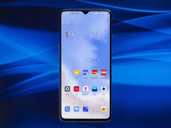 2999元起的“吃鸡神器” 一加7T配90Hz屏搭载骁龙855+_百科TA说