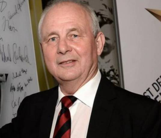 贝恩德·赫尔岑拜因_百度百科