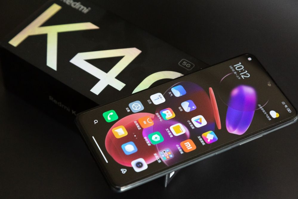 Redmi K40 Pro评测 骁龙888+顶级E4屏旗舰焊门员全面升杯_百科TA说