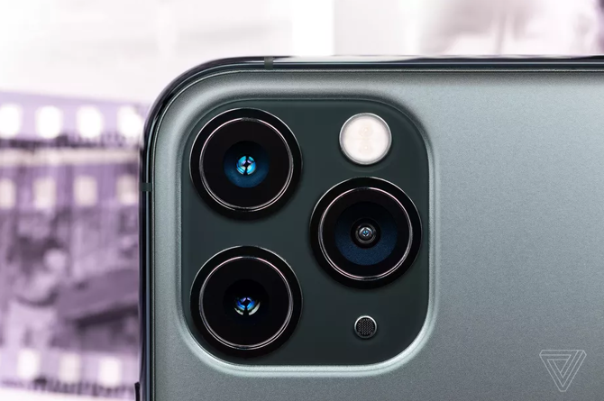 Anker发布了首款MFi认证的iphone11 flash_百科TA说