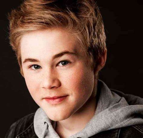 Casey Simpson_百度百科