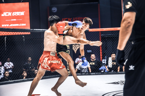 JCK战觉城笼斗终极冠军赛_百度百科