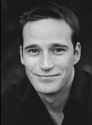 Mike Richards（演员）_百度百科