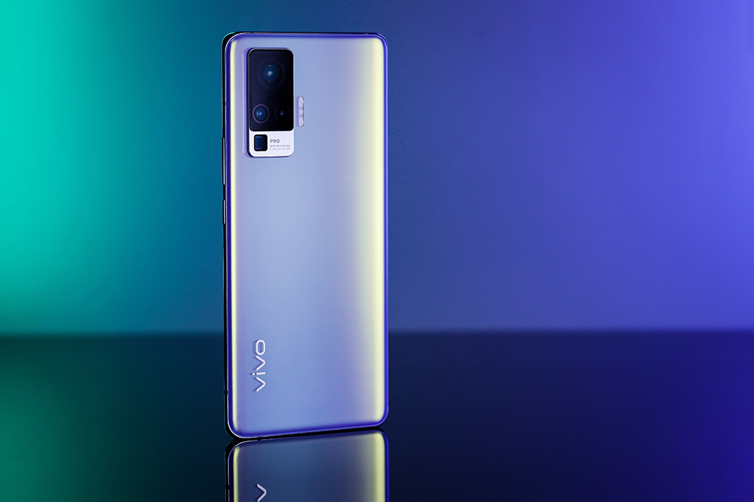 vivo X50 Pro外观图赏：首款内置微云台的5G手机_百科TA说