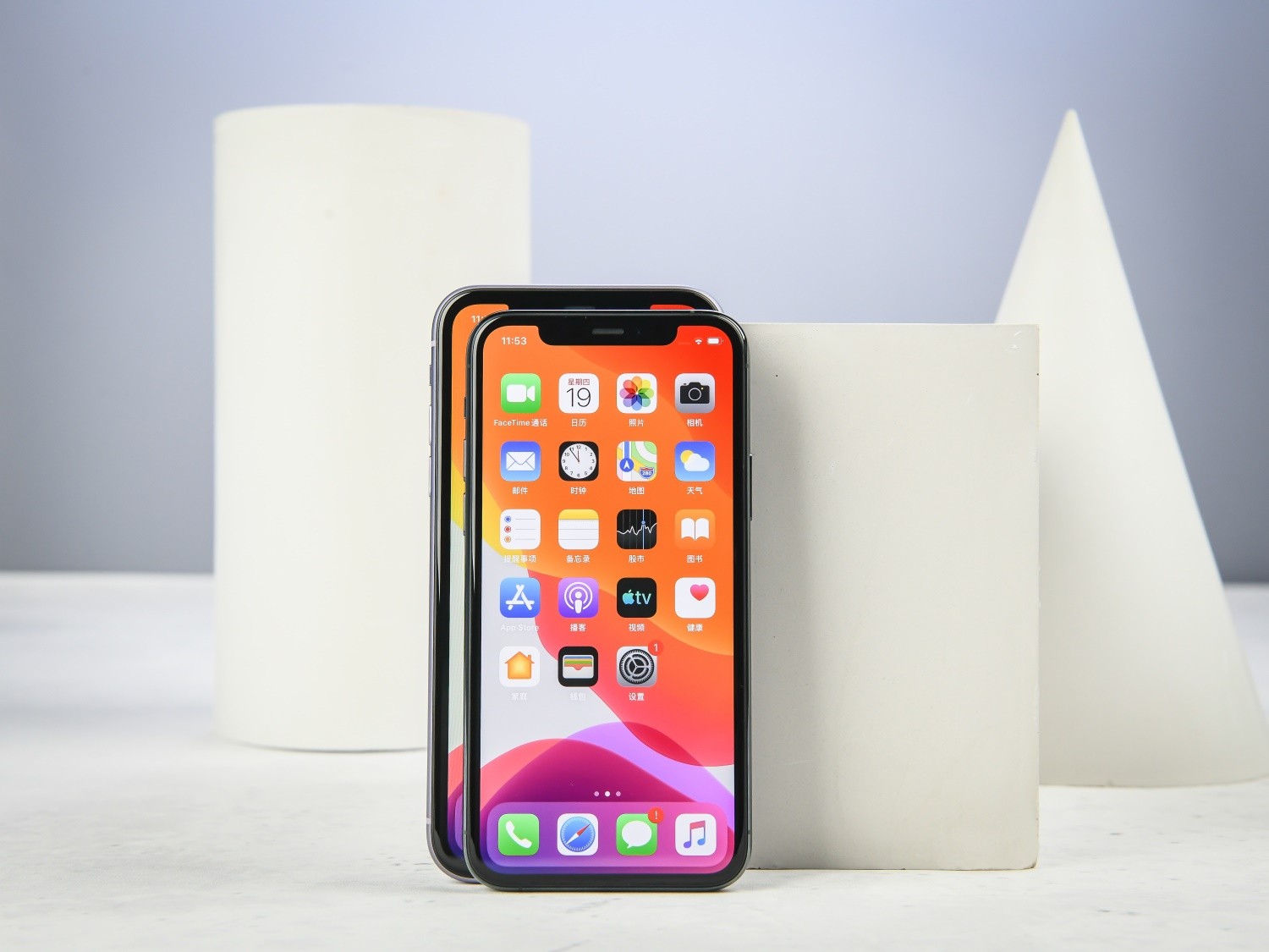 你选实惠还是Pro 快来看iPhone11系列全家福_百科TA说