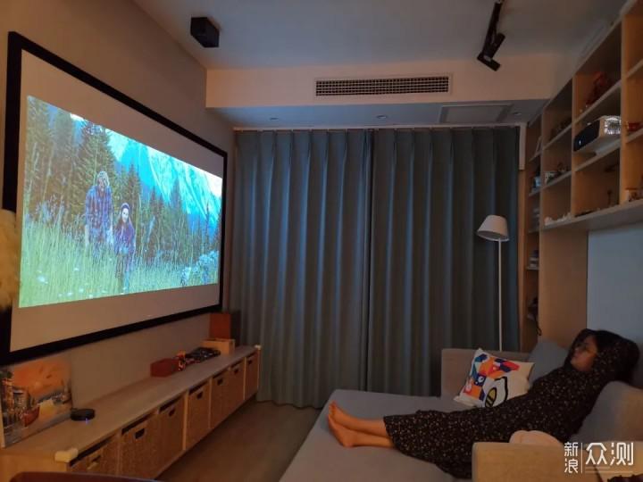 纠结电视？不如一步到位4K投影仪：明基W2700_百科TA说