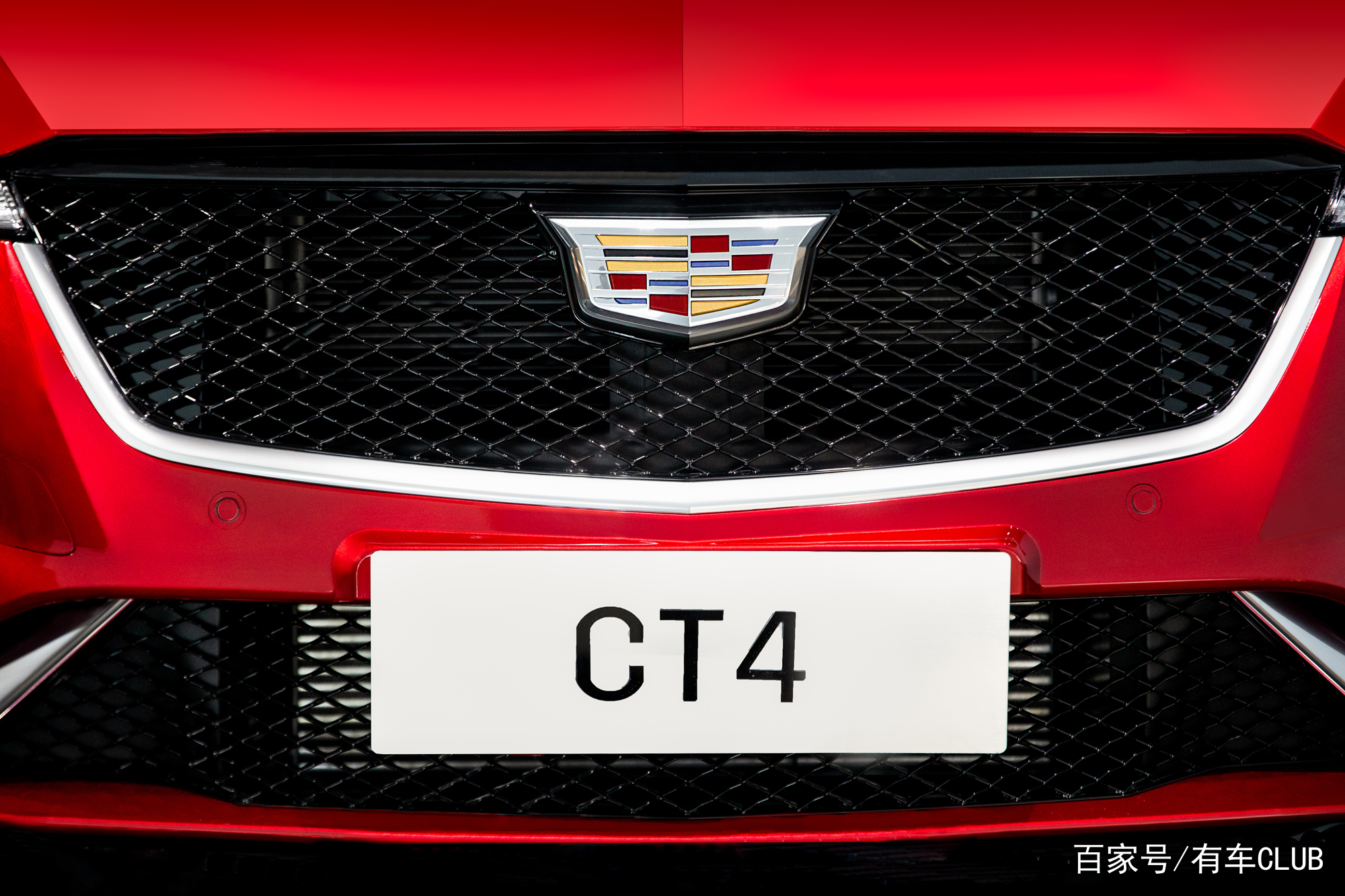 后驱配2.0T高功率发动机 凯迪拉克CT4上市售23.97万元起_百科TA说