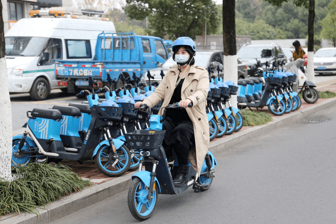 City ride火出圈背后：共享电单车助推旅游“加速跑”_百科TA说