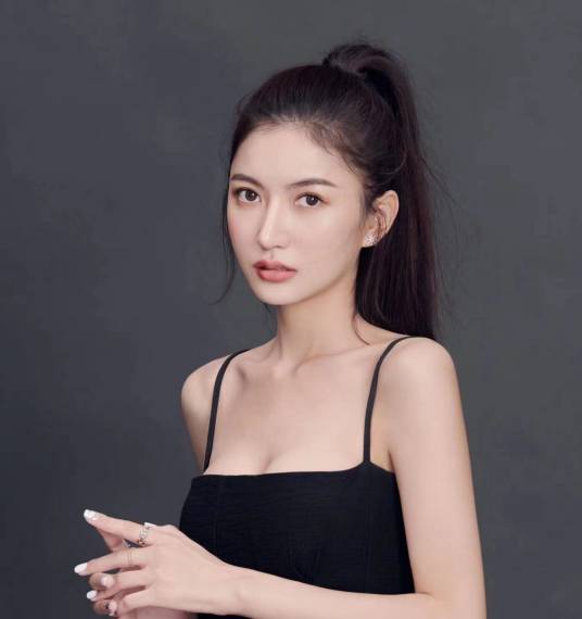 朱丽星_百度百科