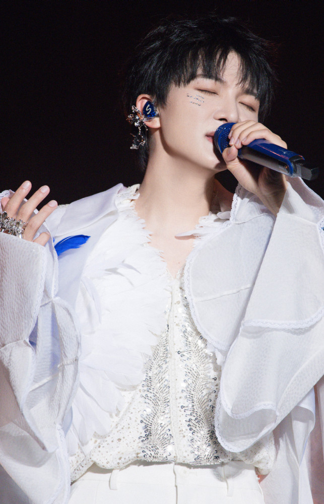 周深9.29Hz巡回演唱会_百度百科