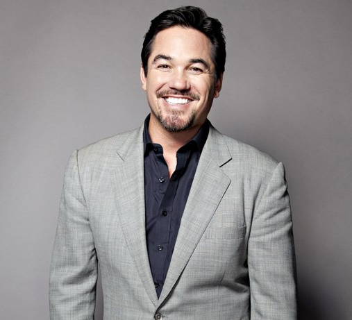 迪恩·凯恩_百度百科