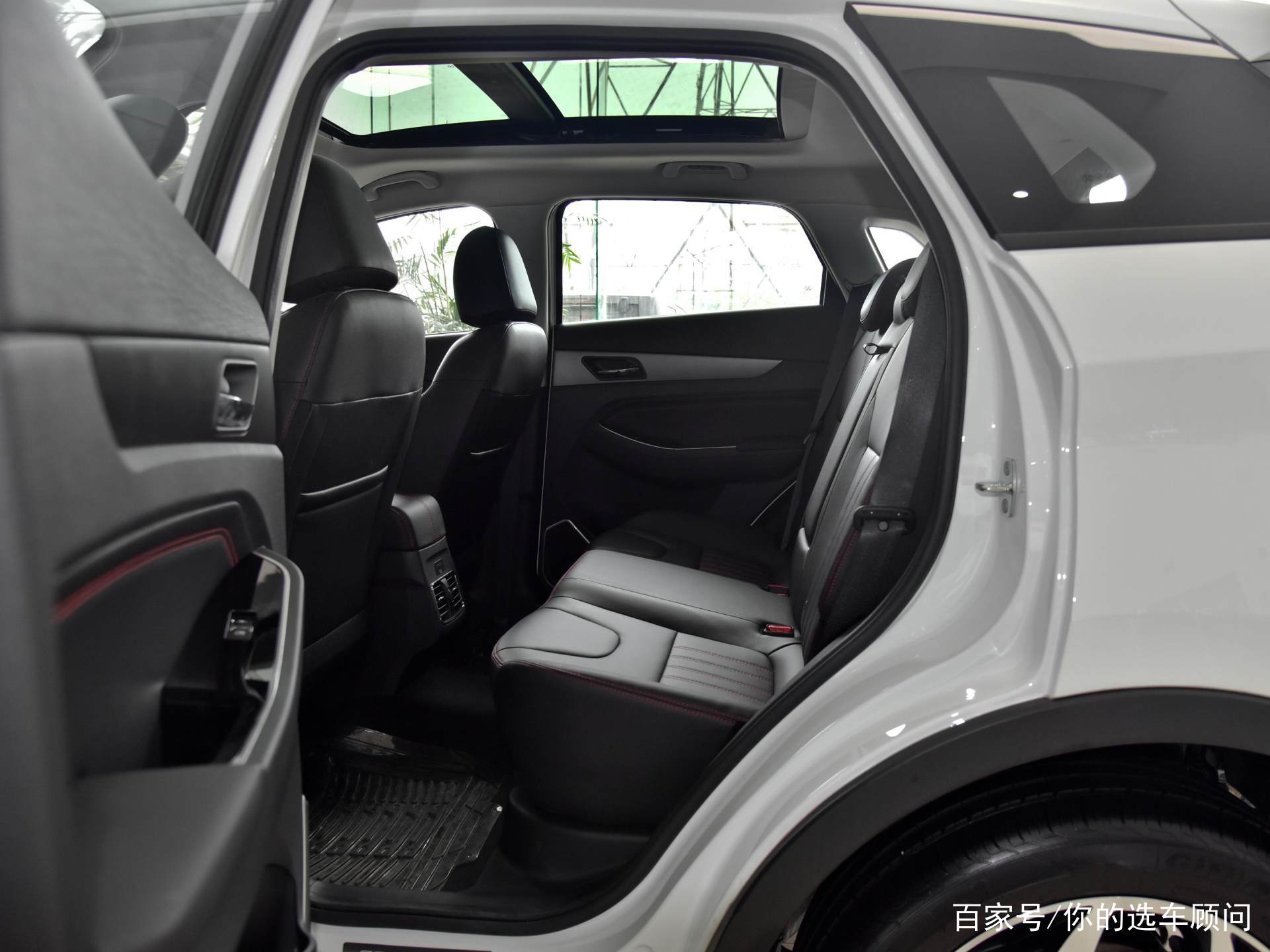比合资同价SUV更大，顶配不到12万，带自动挡，带你看BEIJING X5_百科TA说