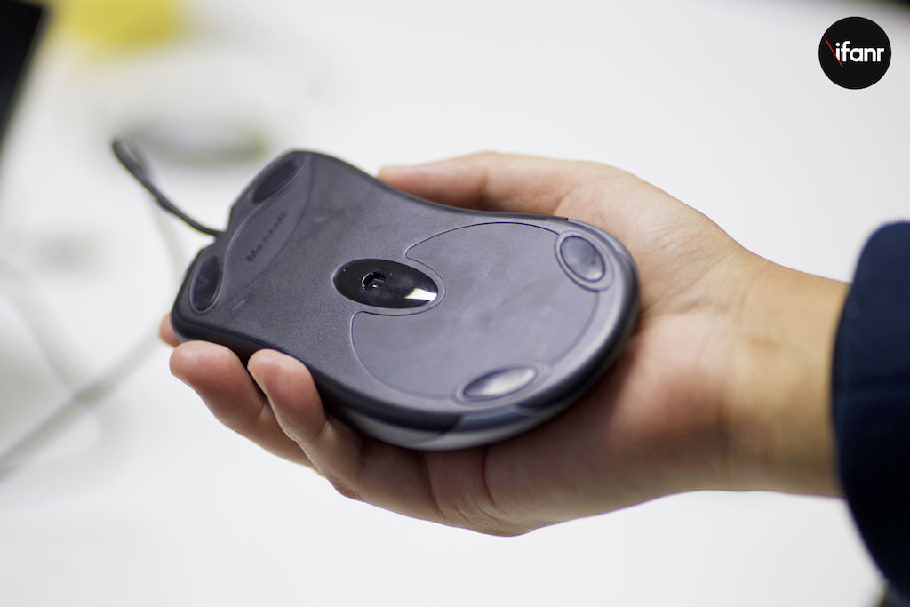 CS游戏成就的经典，微软新IE3.0鼠标评测，16年后还能一战吗？_百科TA说