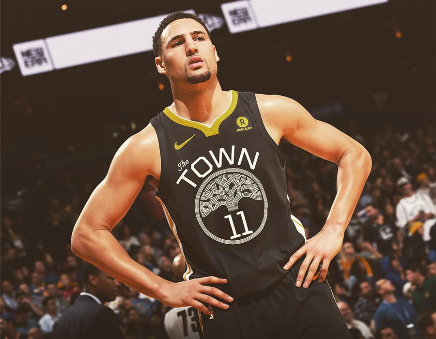 连续两个赛季报销，汤普森身处逆境，期待三十而立的你早日归来！_百科TA说