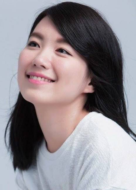 April Liu_百度百科