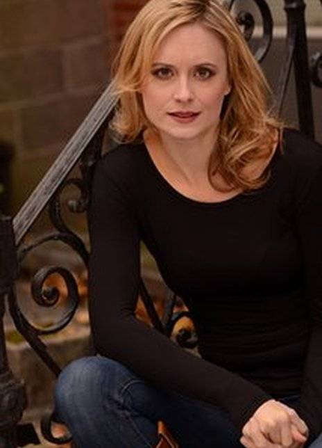 Rebecca Brooksher_百度百科
