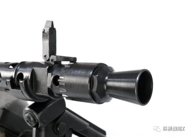 “黑科技”MG34通用机枪，改变步兵的作战方式，颠覆传统的重机枪_百科TA说