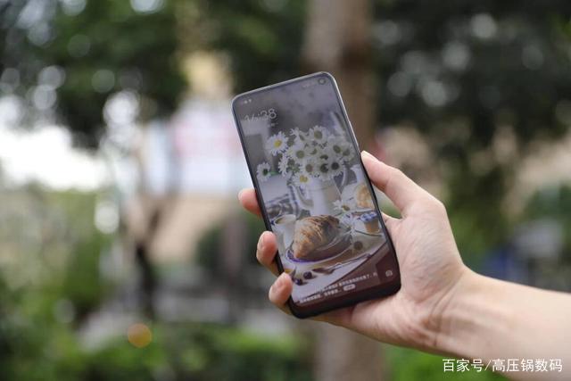 高性价比865谁家好？618 iQOO了解一下？_百科TA说