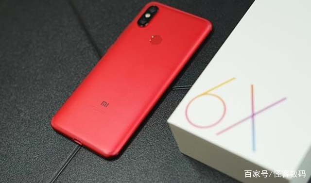 给你1400元，选择小米8青春版还是小米6X？网友说出答案_百科TA说