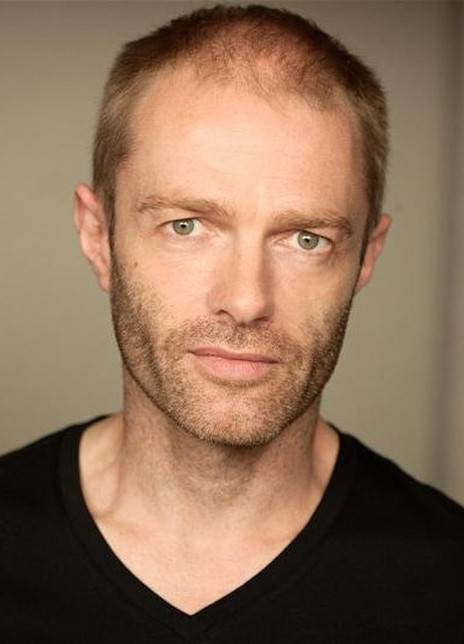 Rhydian Jones_百度百科