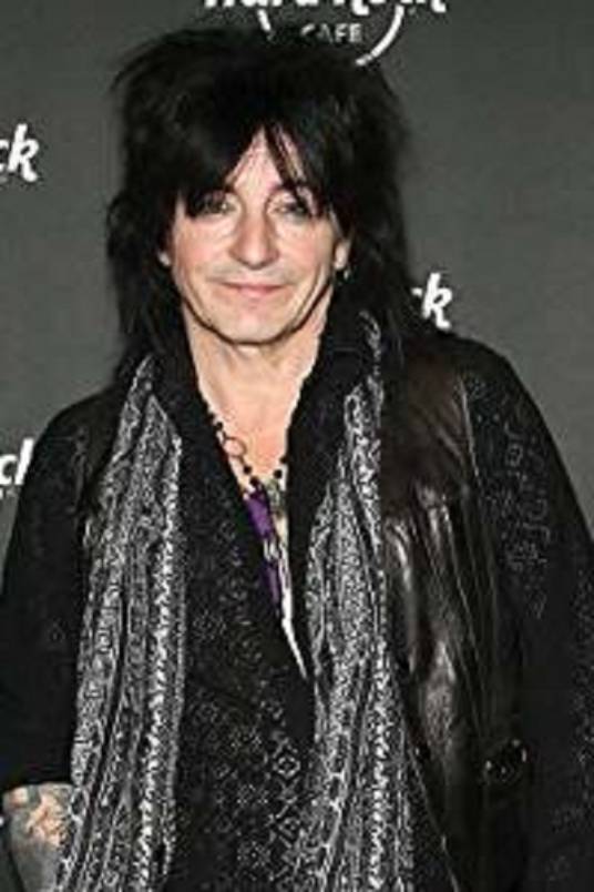 Phil Lewis_百度百科