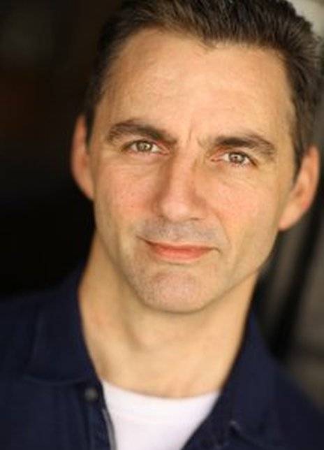 Casey Groves_百度百科