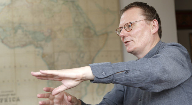 詹姆斯·A·罗宾逊_百度百科