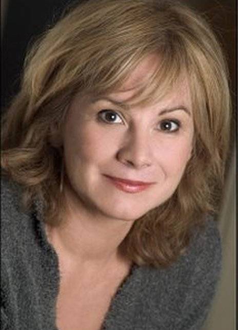 Lisa Barnes_百度百科