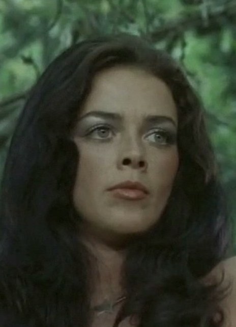 Raven De La Croix_百度百科