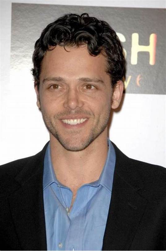Nick Mennell_百度百科