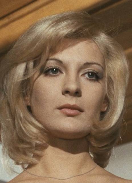 Anna Maria Rosati_百度百科