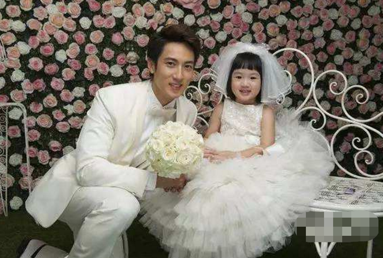 吴尊女儿Neinei长大了，气质出众长相大变样，近照撞脸钟丽缇_百科TA说