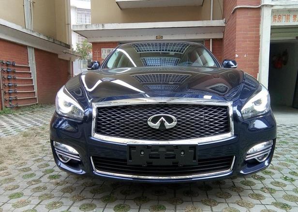 36万如何选？英菲尼迪Q70或者Giulia？听完清楚了_百科TA说