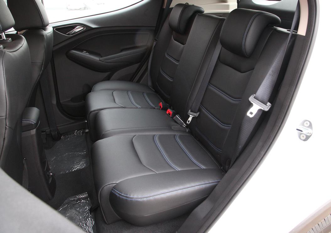 12万什么车好？元新能源或者长安CS55PLUS？看完懂了_百科TA说