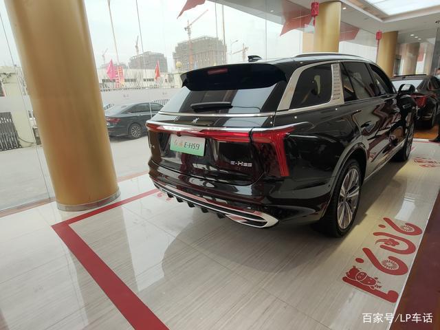 豪华SUV4.8秒破百，红旗E-HS9实拍，续航超500KM_百科TA说