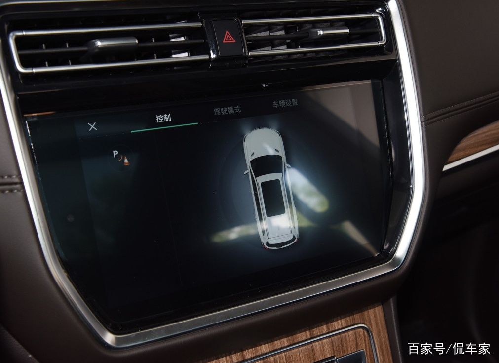 荣威RX8全系小幅降价，2.0T+6AT，入门级降至15万_百科TA说