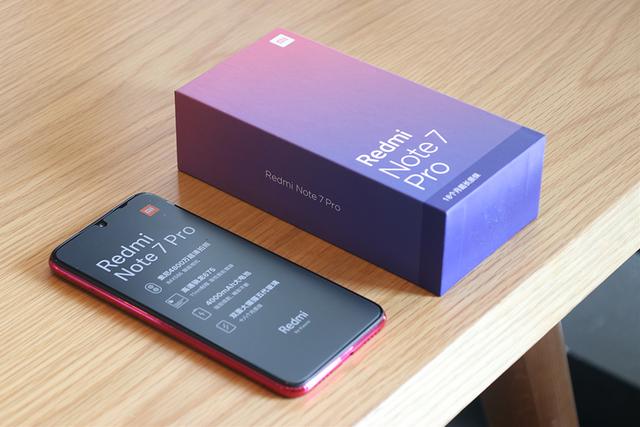 仅1599元还配备IMX586：低价拍照旗舰红米Note7 Pro开箱_百科TA说