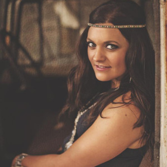 Angela Easson_百度百科