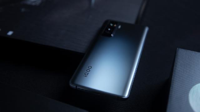 iQOO 5或成2020年最大黑马，性能与屏幕造就全能5G旗舰_百科TA说