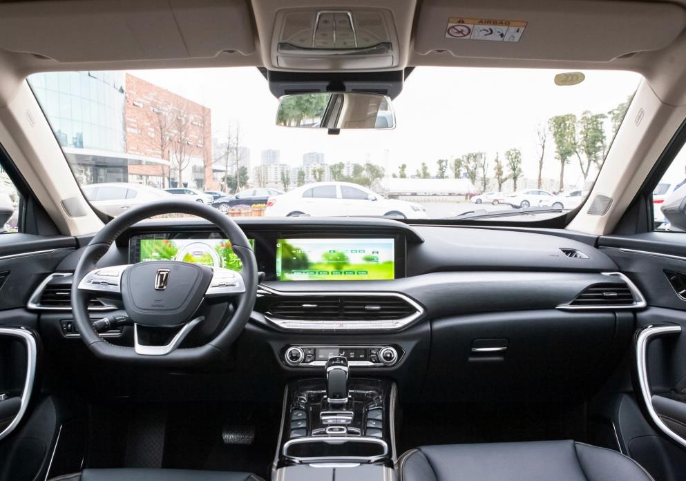 13万哪款车好？奔腾T77还是哈弗F7x？本文兴许能给你答案_百科TA说