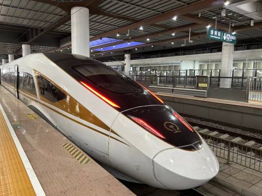 CR400BF-C智能动车组_百度百科