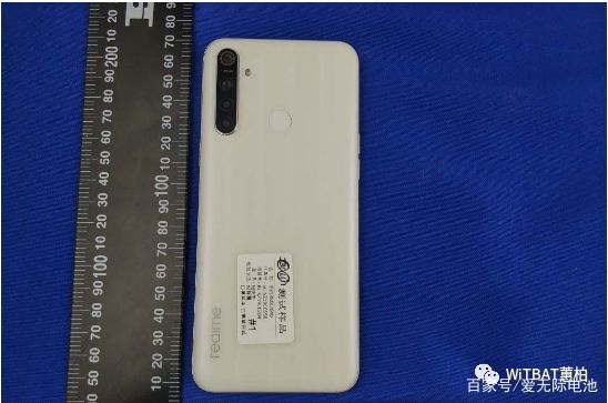 Realme RMX2040真机曝光，已通过FCC认证_百科TA说