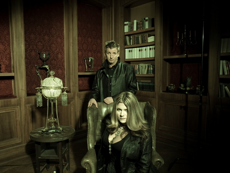 God Is A Girl_百度百科