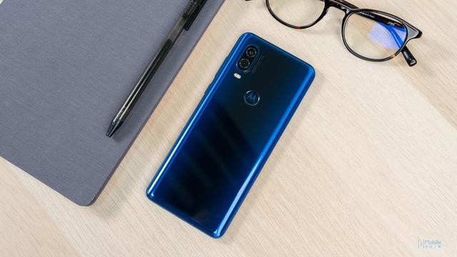 21：9超视野宽屏 完美观影体验 Moto P50图赏_百科TA说